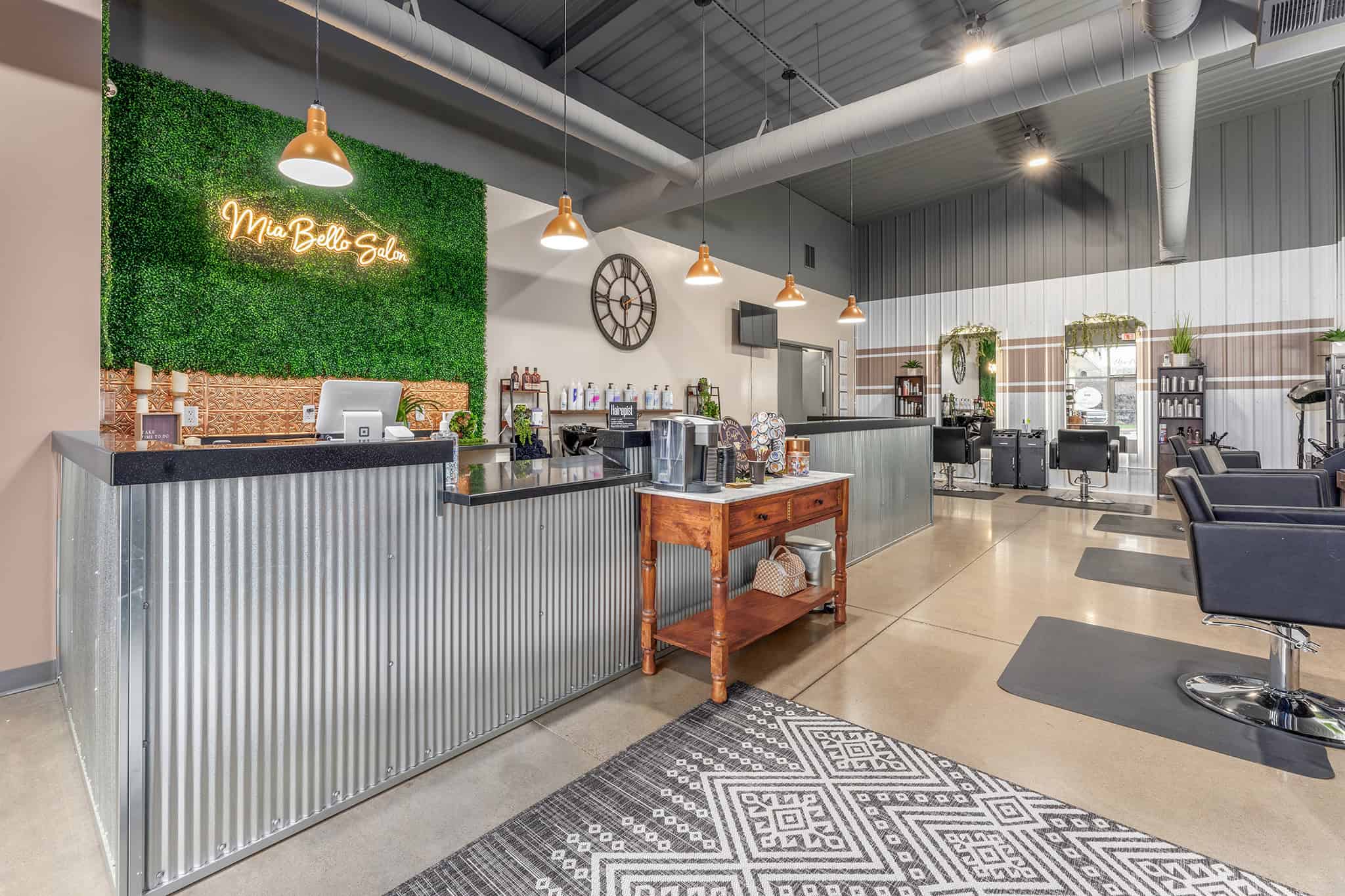 Local stylist strikes out on her own in Chippewa Falls - The Business News