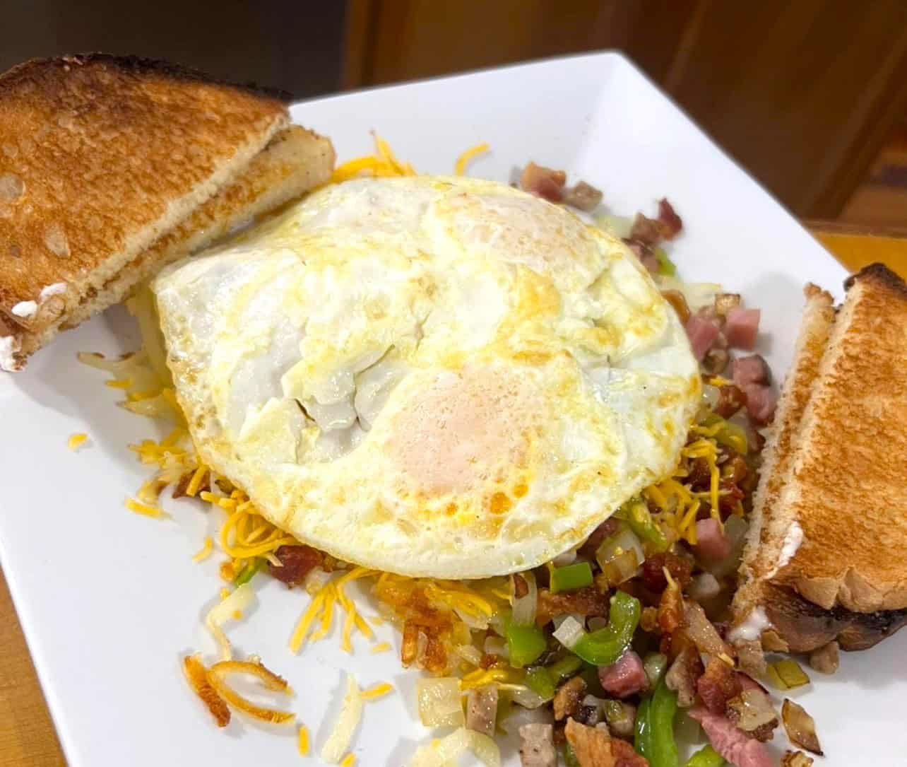 Kelli's Kitchen is ready to serve hungry patrons morning, noon and ...