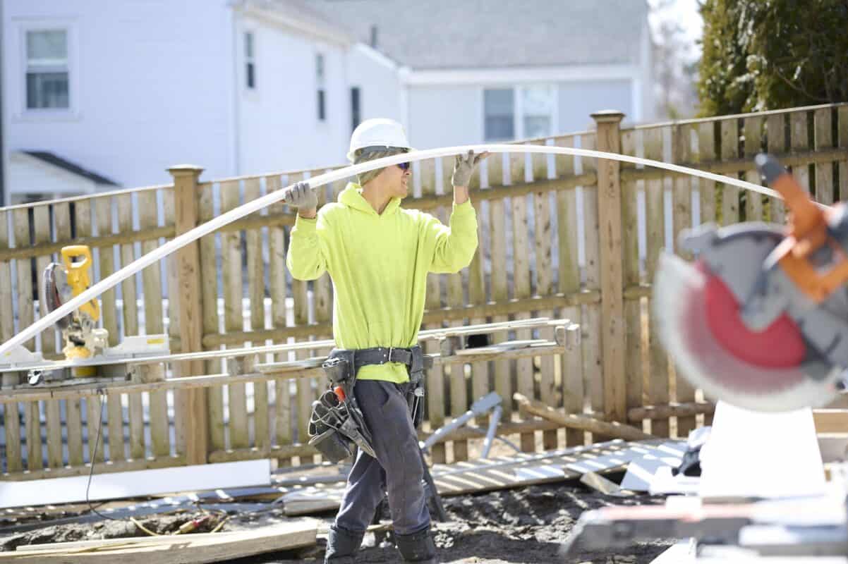 Siding with safety – 224,000 hours incident-free at LP Green Bay - The ...
