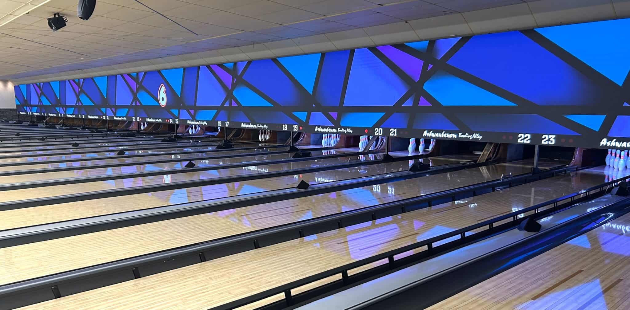 Ashwaubenon Bowling Alley installs Neoverse LED video wall - The ...