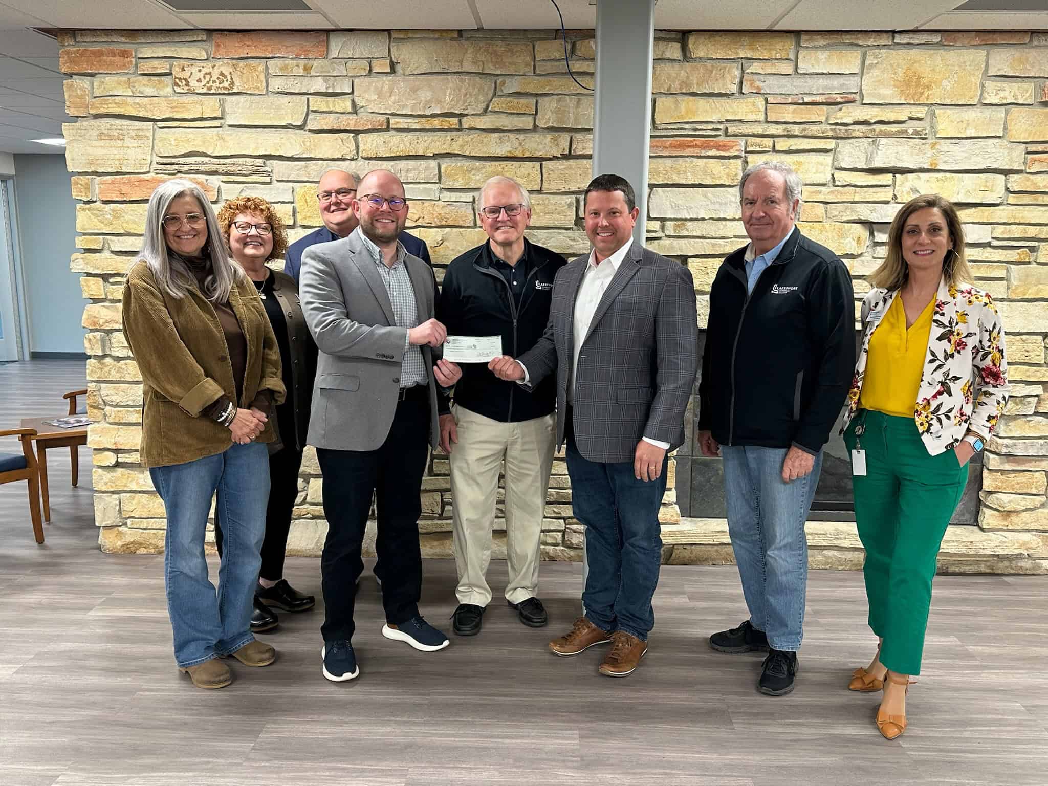 UA Local 400 donates $25,000 to establish scholarships at Lakeshore ...