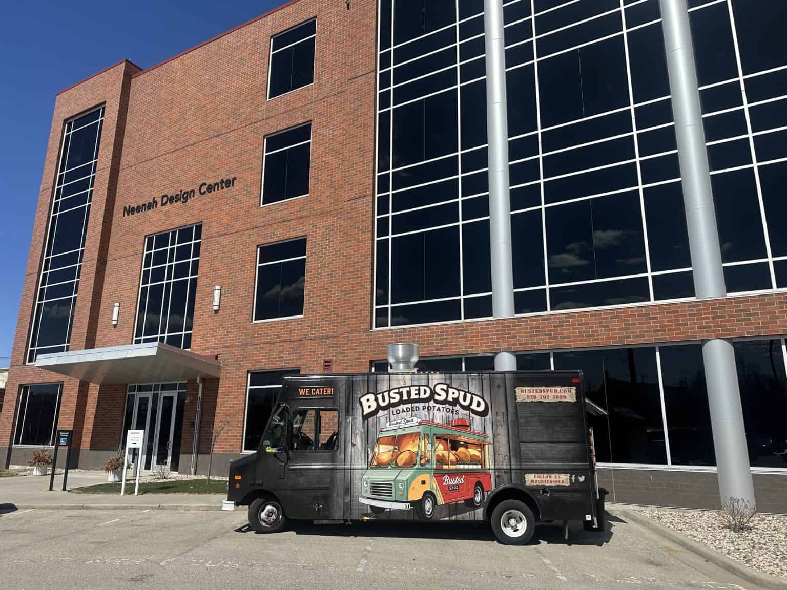 Food truck gives baked potatoes a gourmet makeover - The Business News