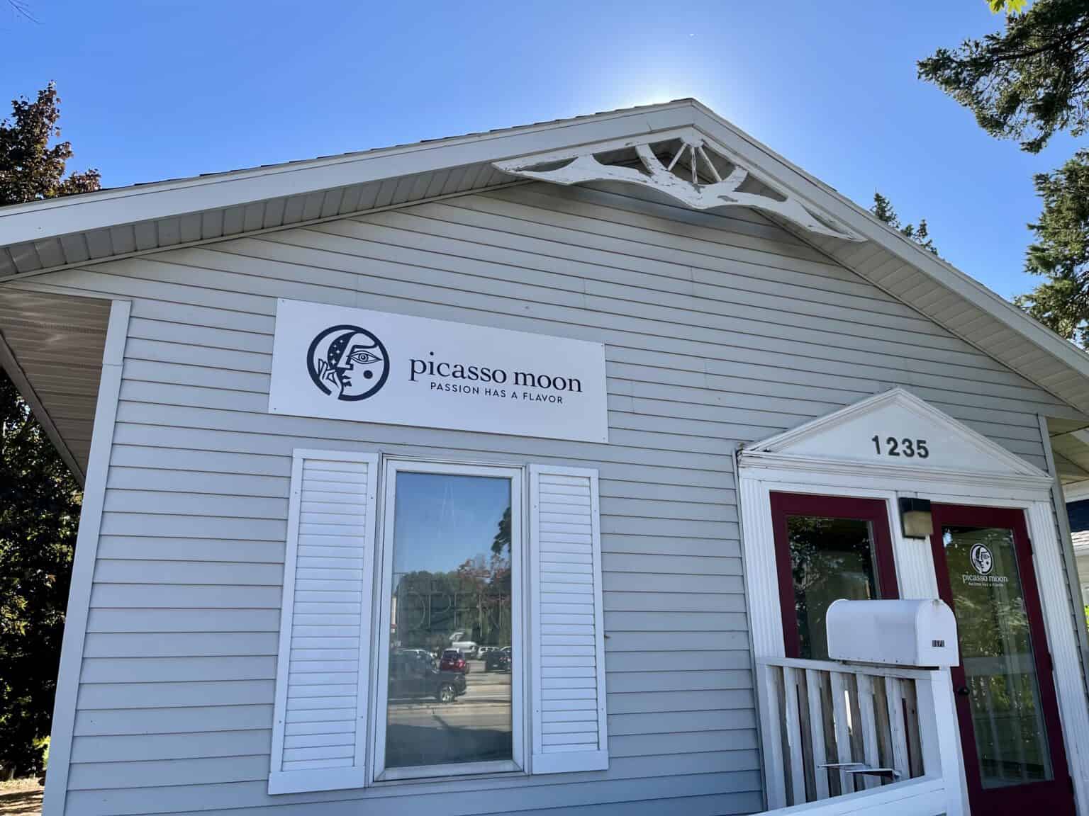 Chef Andy aims for the ‘almost impossible’ at Picasso Moon - The ...