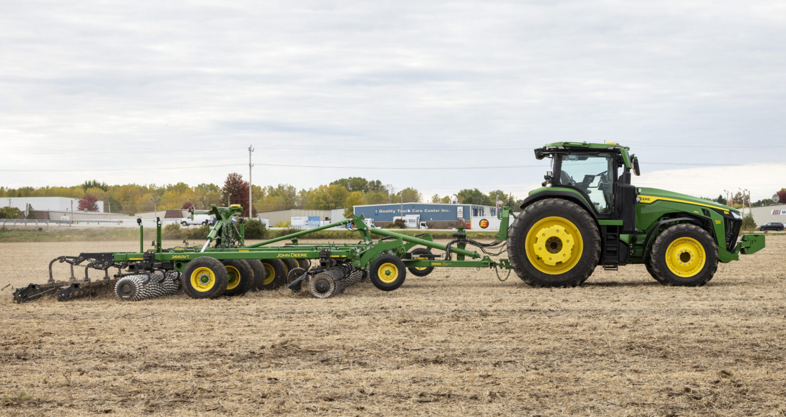 FVTC students get a first look at AI-powered tractor - The Business News